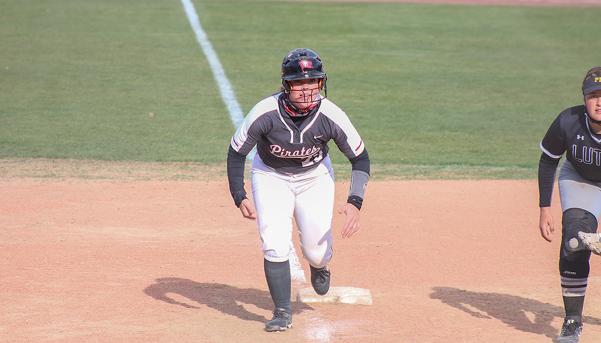 Maddy Thomas - 2022 - Softball - Whitworth University