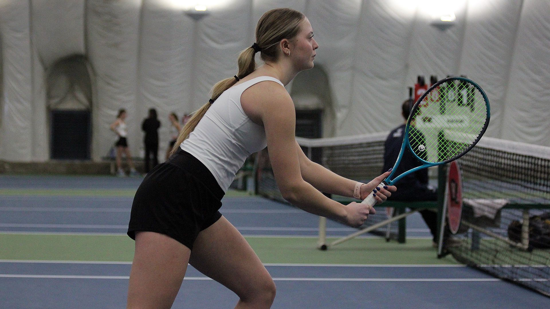 Women's tennis knocks off L&C 5-4 - Whitworth University