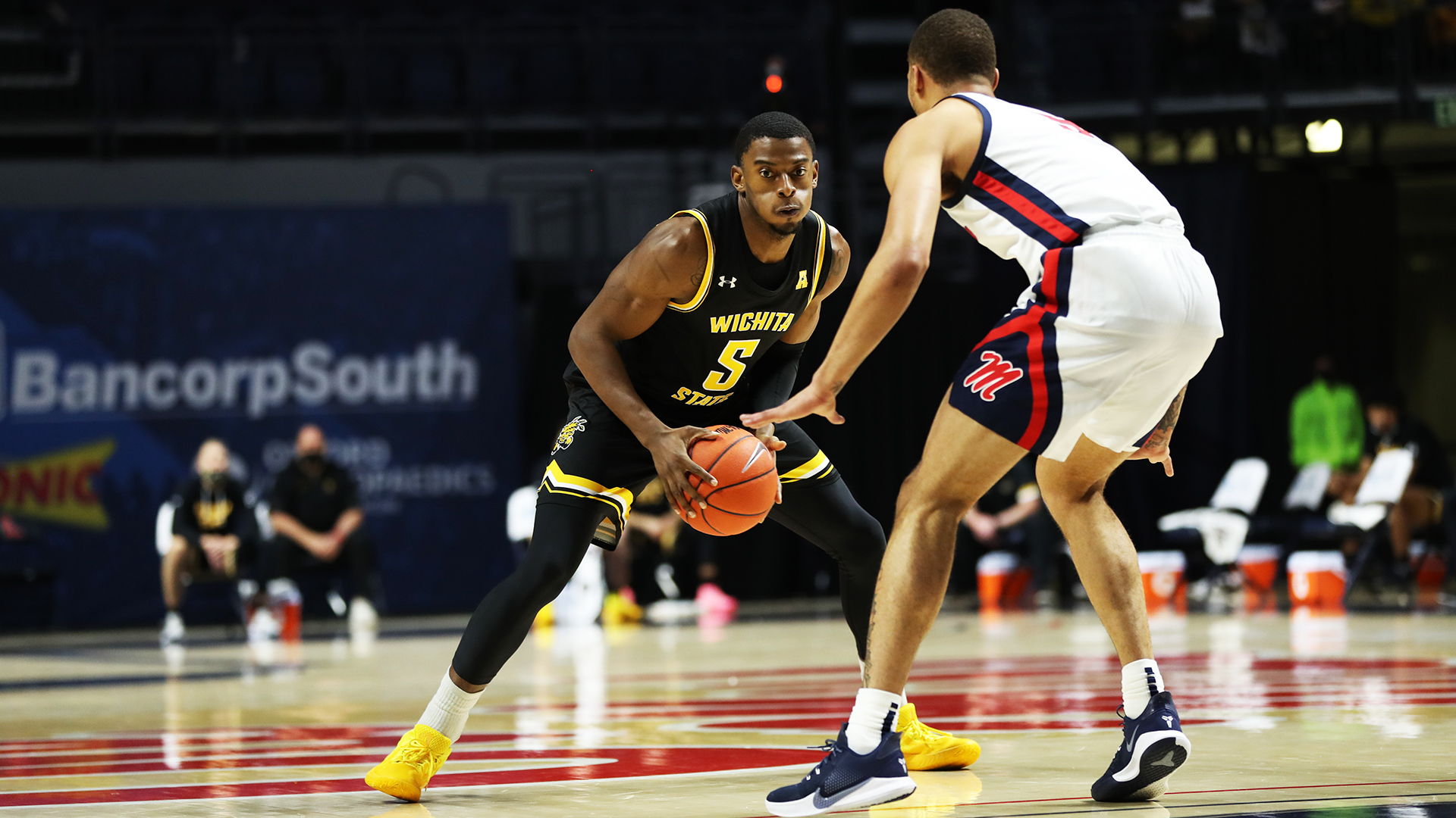 Trey Wade - Men's Basketball - Wichita State Athletics