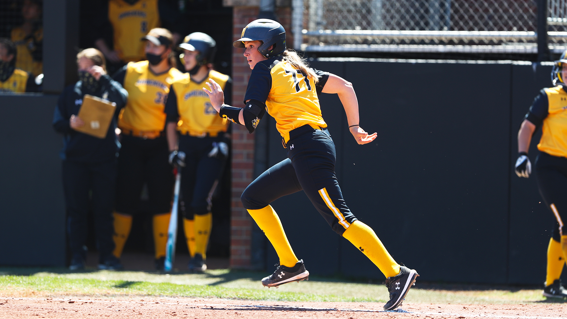 Kaylee Huecker - Softball - Wichita State Athletics