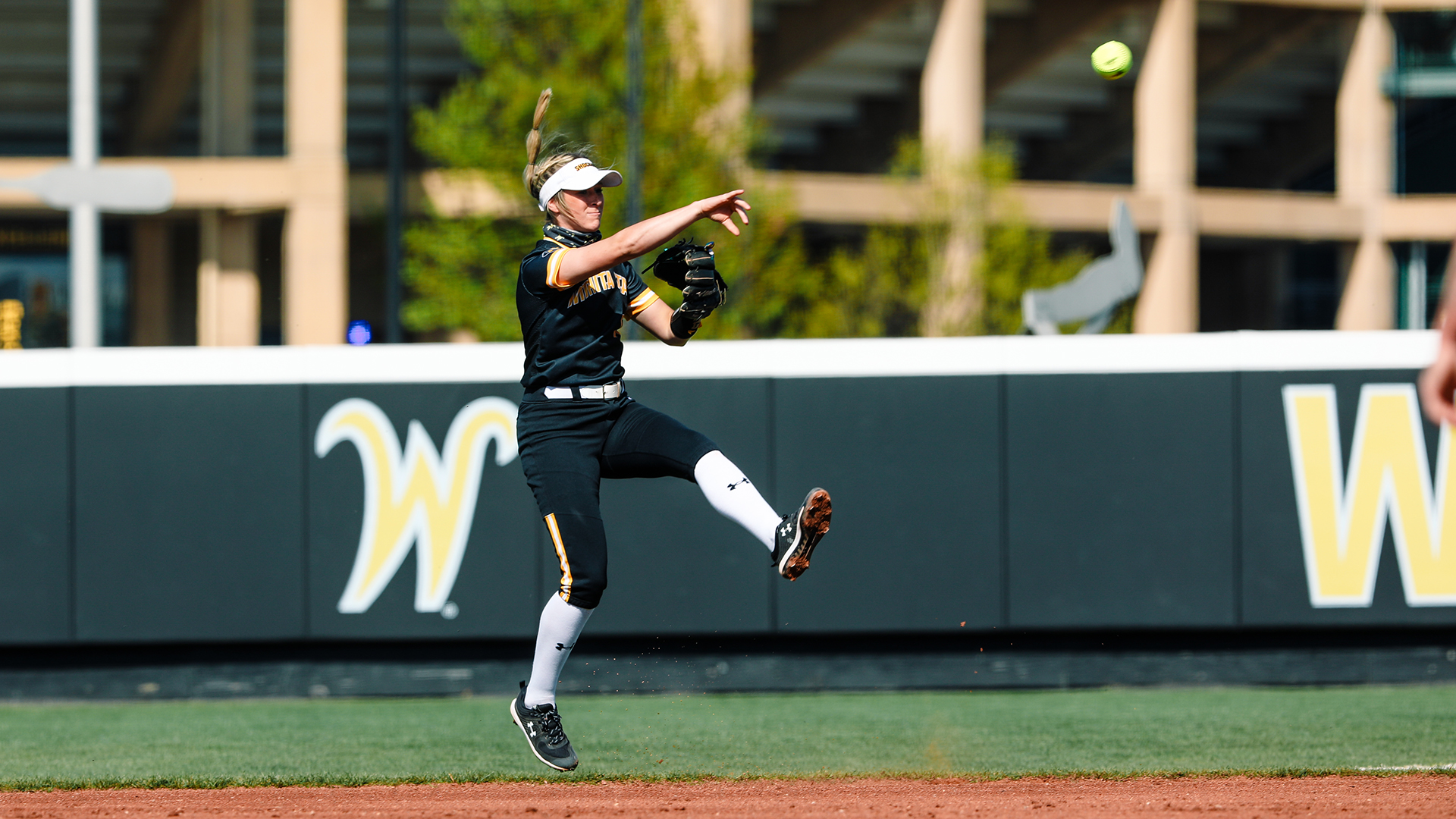 Kaylee Huecker - Softball - Wichita State Athletics
