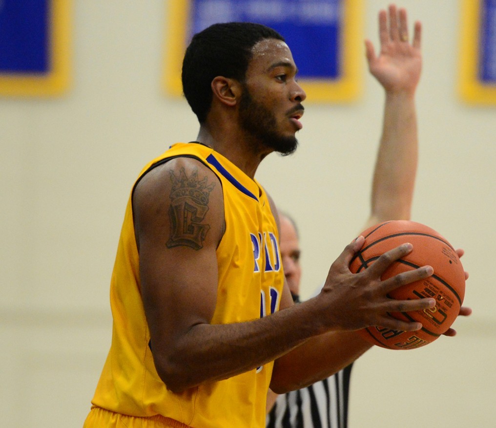 Kendall Green - 2016-2017 - Men's Basketball - Widener University Athletics