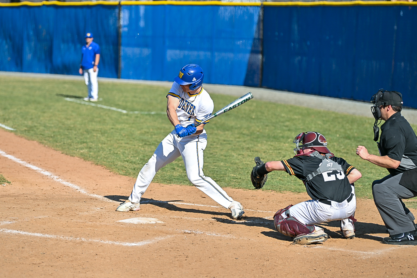 Baseball Powers Past Ursinus for Victory - Widener University Athletics