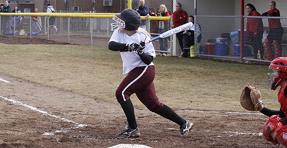 Danielle Monson - Softball - Central Washington University Athletics