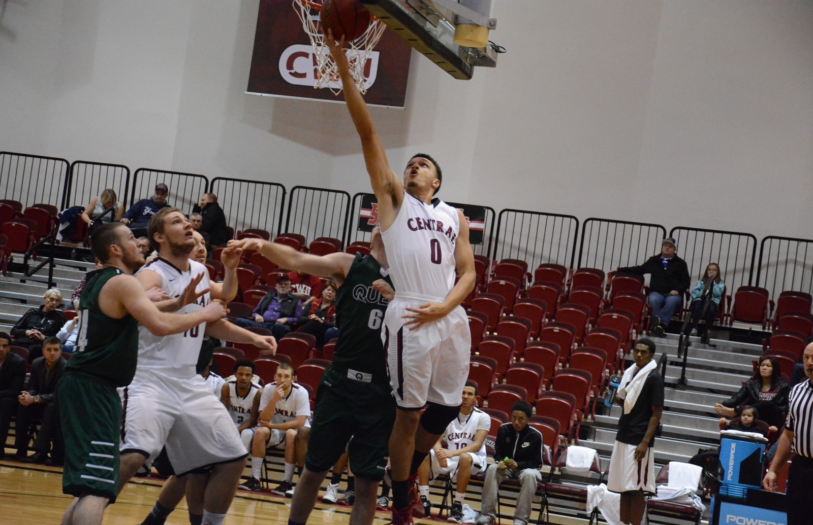 Julian Vaughn - Men's Basketball - Central Washington University Athletics