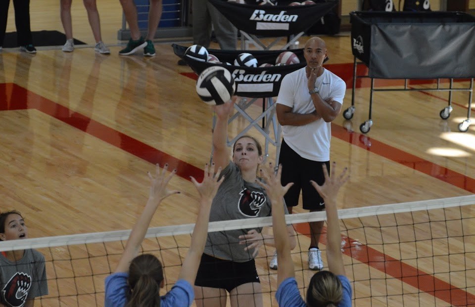 Kiah Jones - Women's Volleyball - Central Washington University Athletics