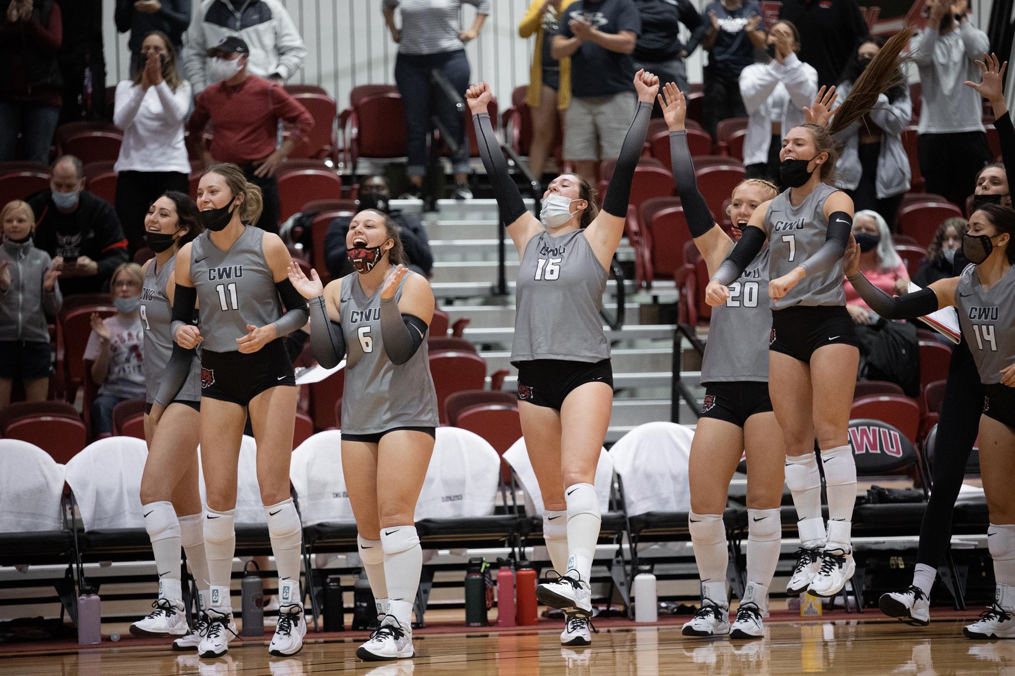 Kayla Skipworth - Women's Volleyball - Central Washington University ...