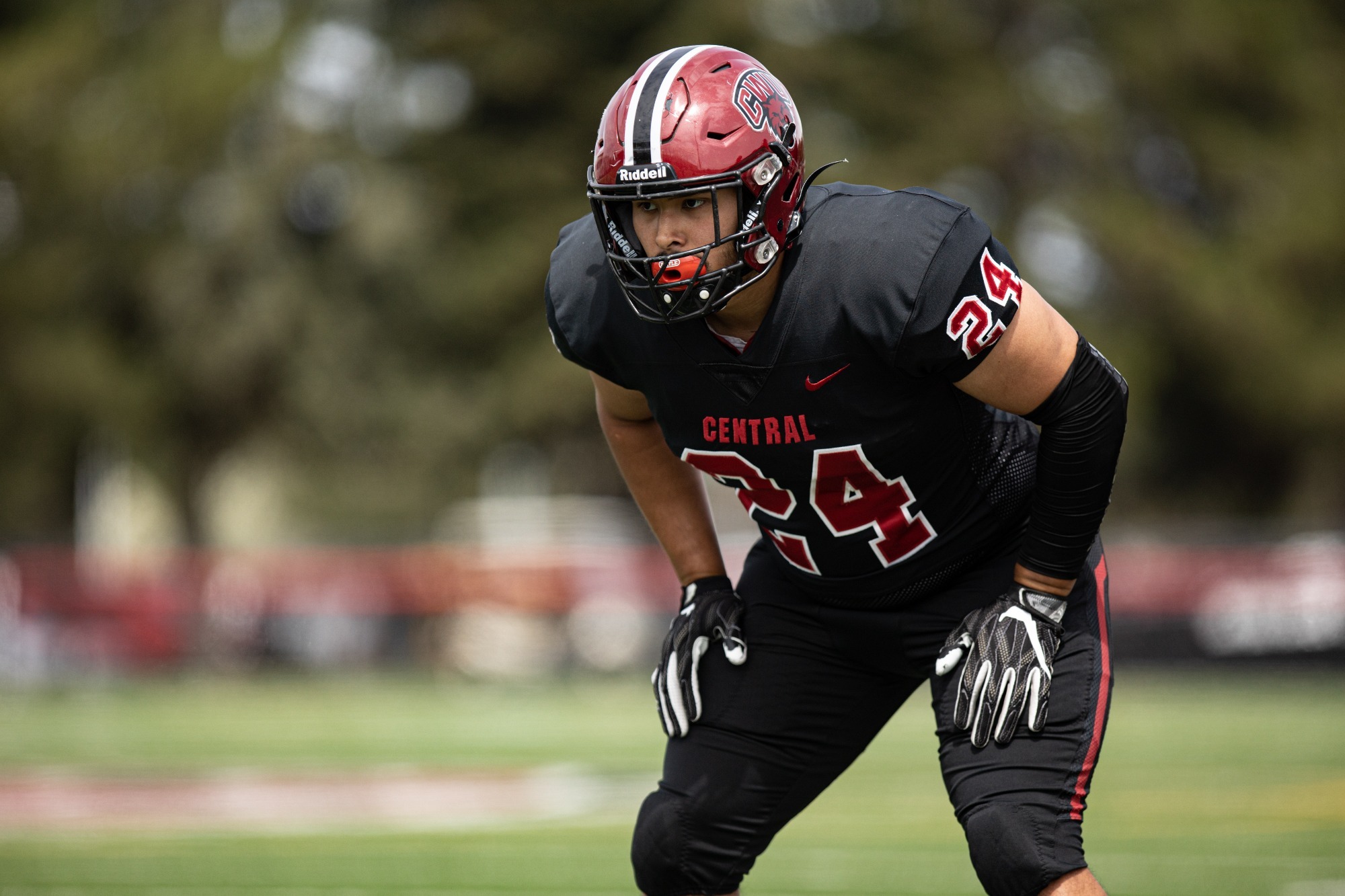 Johnny Navarro - Football - Central Washington University Athletics