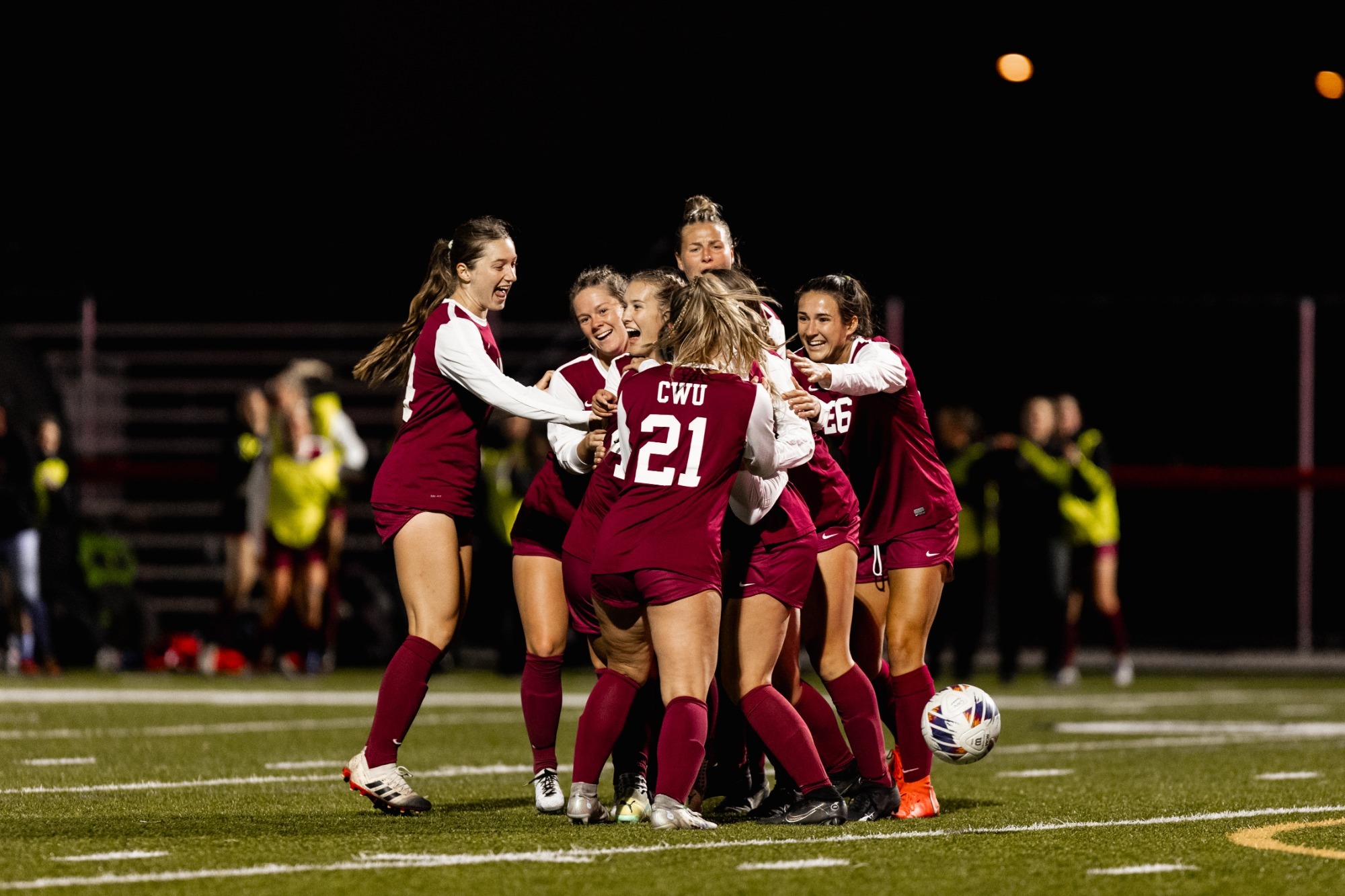 ‘Cats Earn Thrilling 4-3 Victory Over Yellowjackets - Central ...