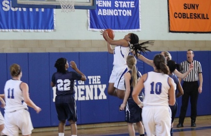 Vanessa Whitfield - Women's Basketball - Wilson College Athletics