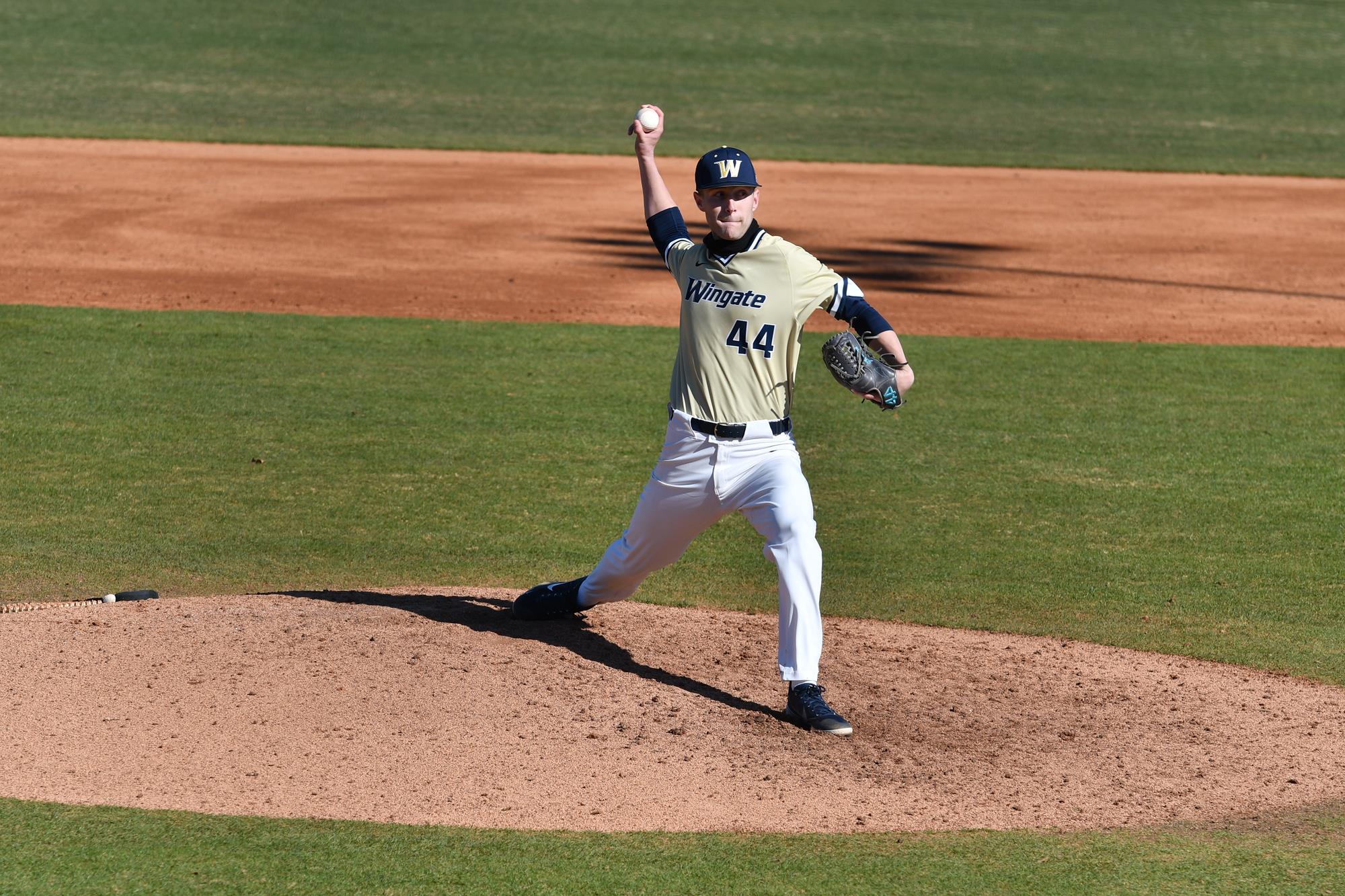 Jordan Howard - Baseball - Wingate University Athletics