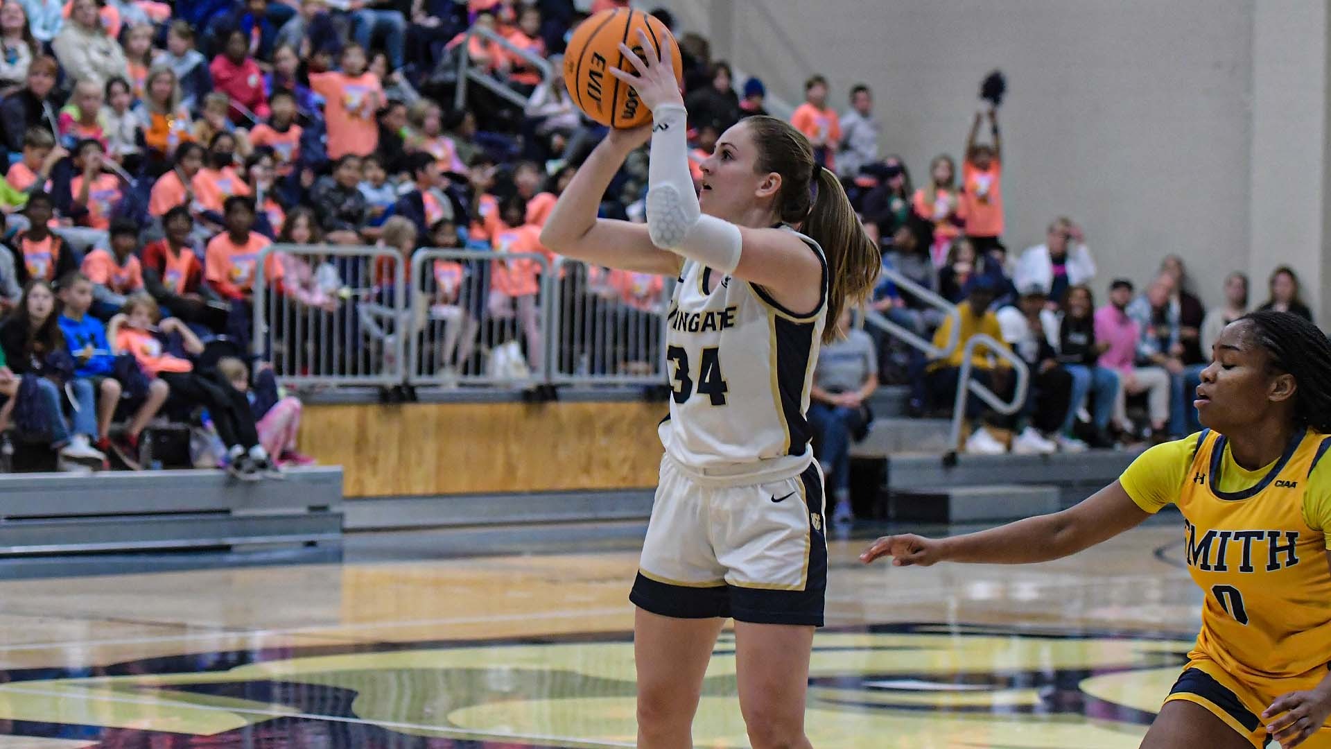 Hege and Clark notch double-doubles as ‘Dogs down JC Smith on Future ...