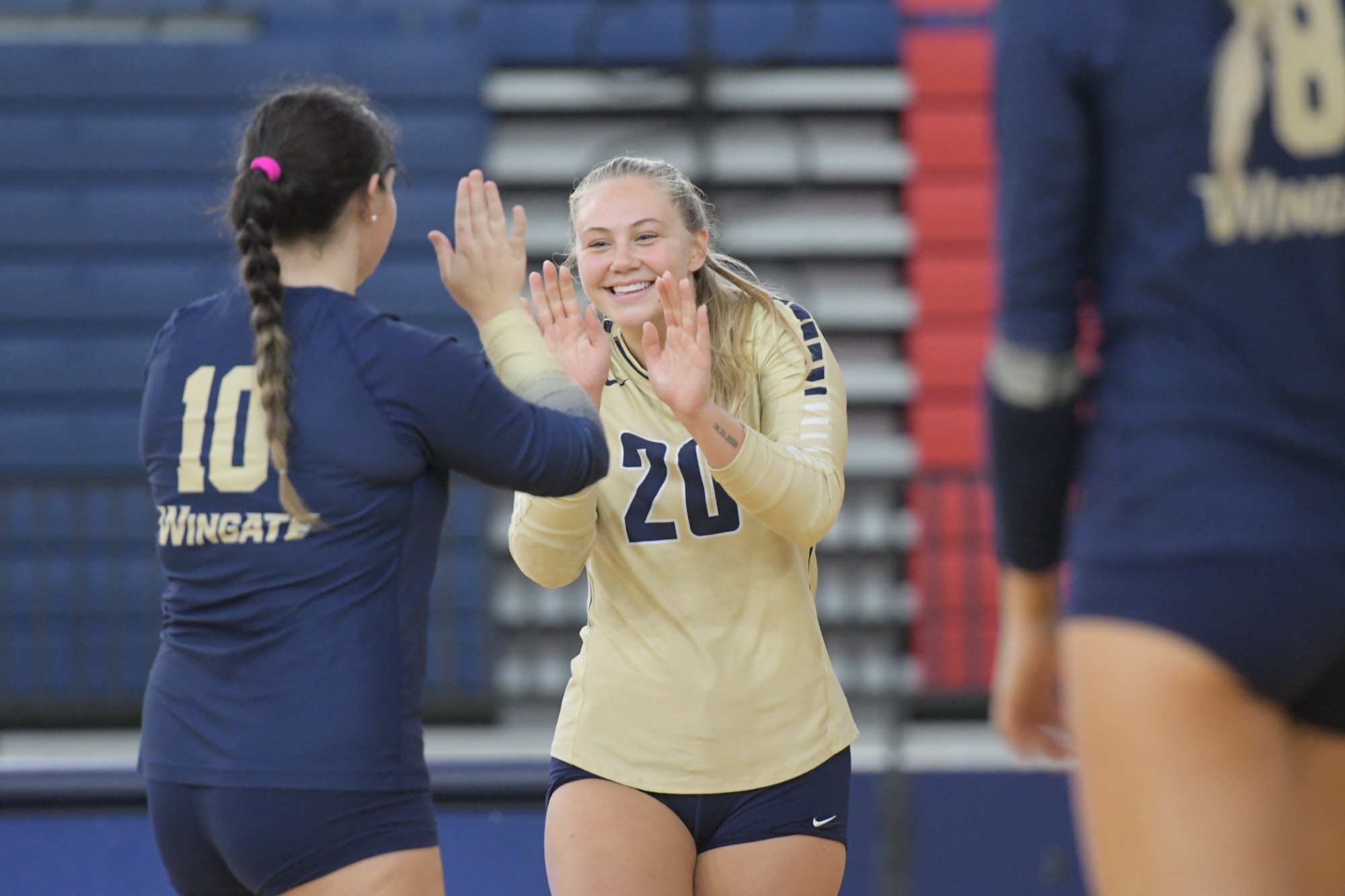 Maggie Mullen - Volleyball - Wingate University Athletics