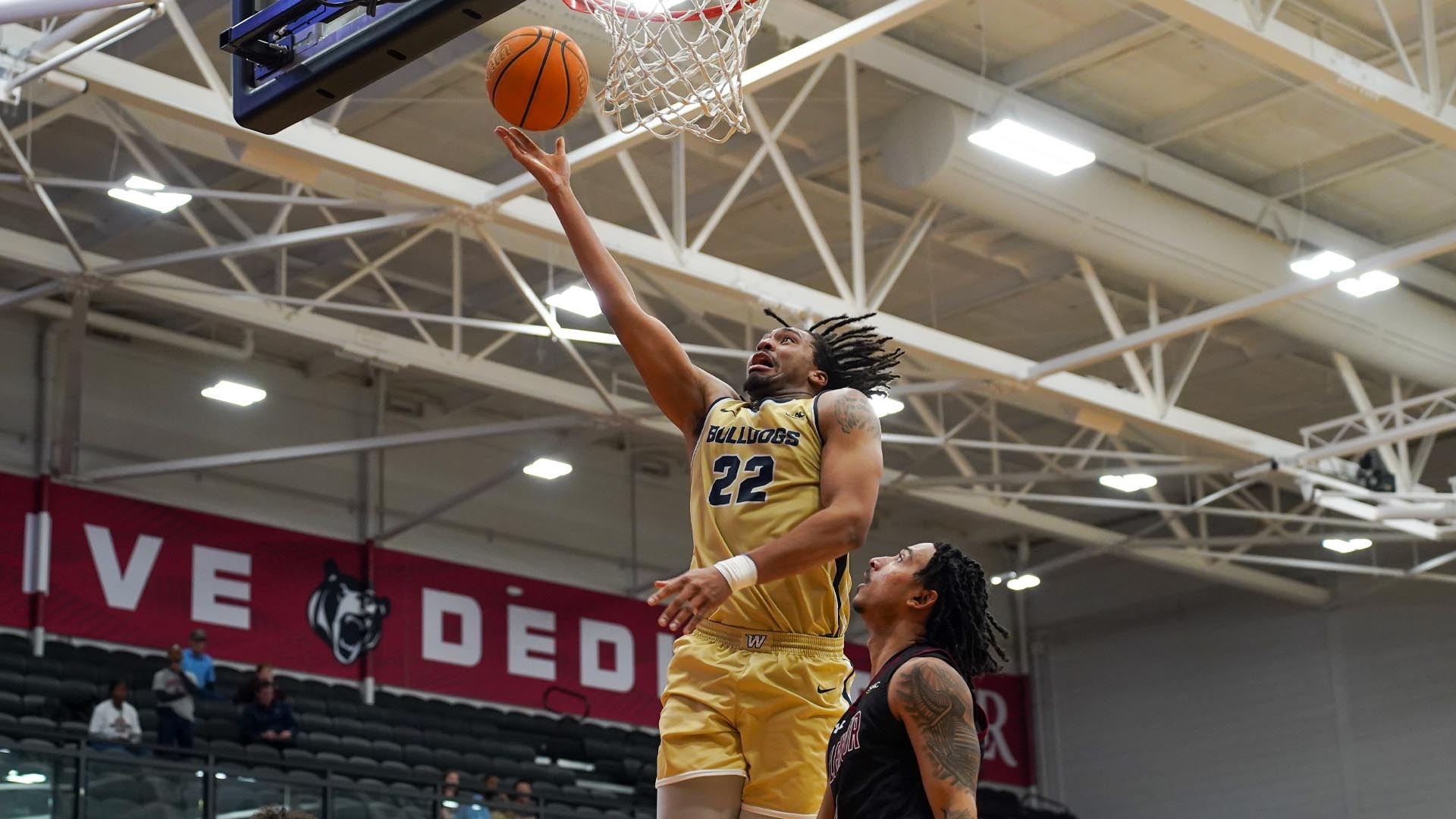 Bears use late run to pull away from Bulldogs - Wingate University ...