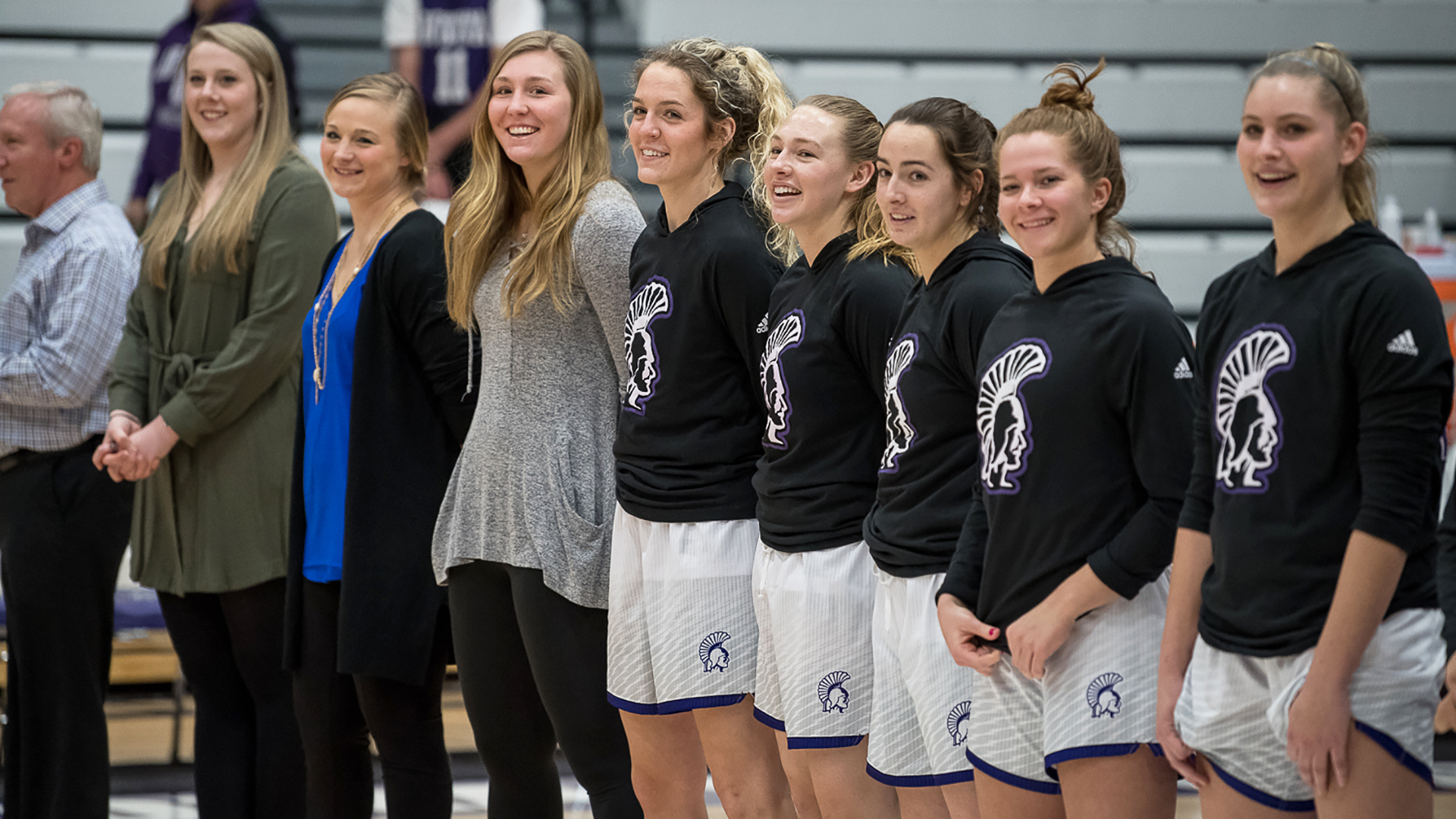 Caitlin Riley - Women's Basketball - Winona State University Athletics