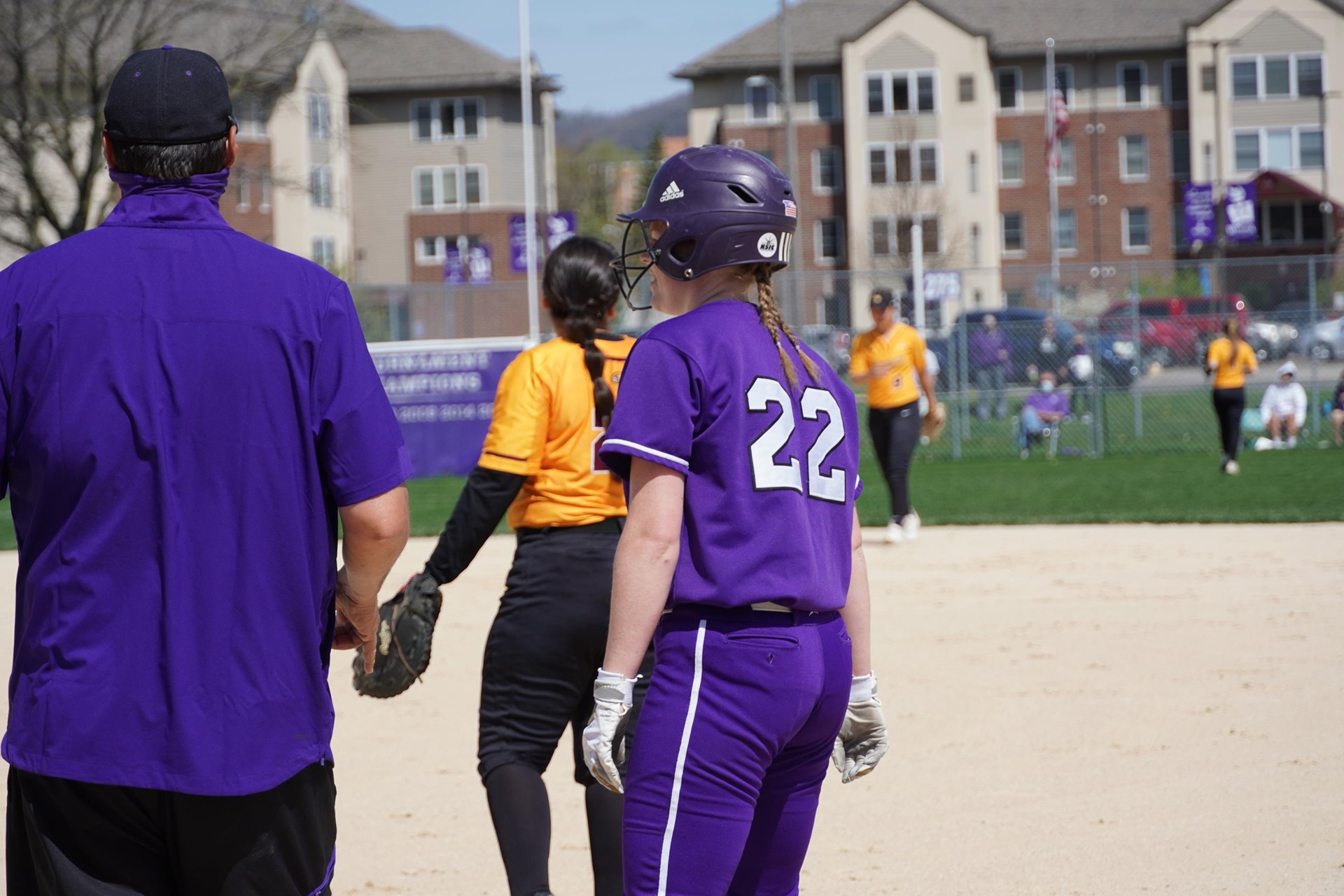 Teaghen Amwoza - Softball - Winona State University Athletics