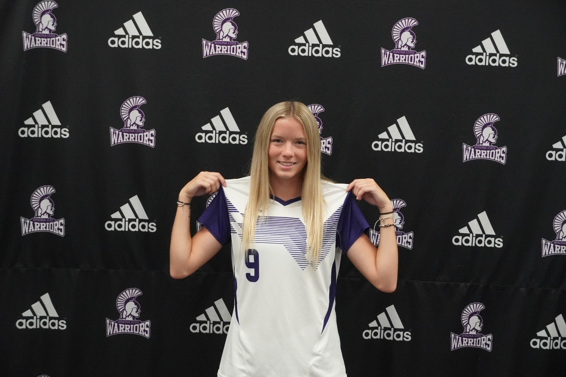 Madyson Dye - Women's Soccer - Winona State University Athletics