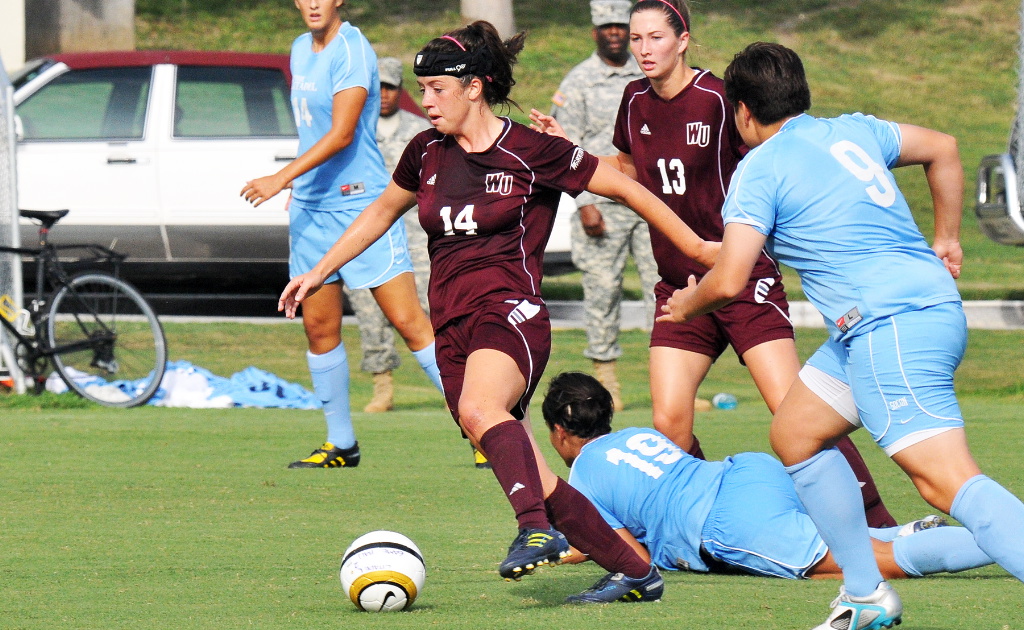 Kelly Clark - Women's Soccer - Winthrop University Athletics