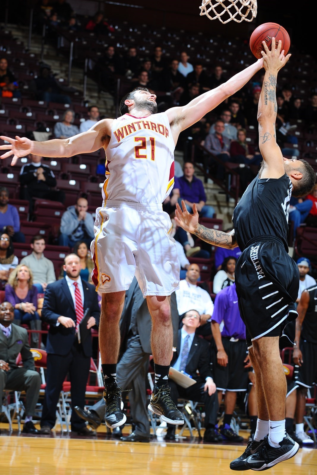 Joseph Lopez - Men's Basketball - Winthrop University Athletics