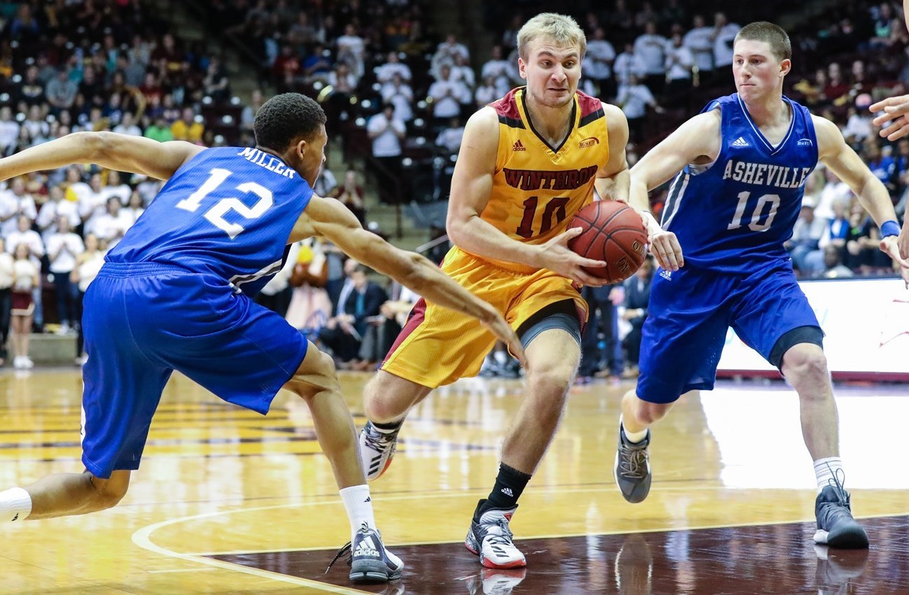 Anders Broman - Men's Basketball - Winthrop University Athletics