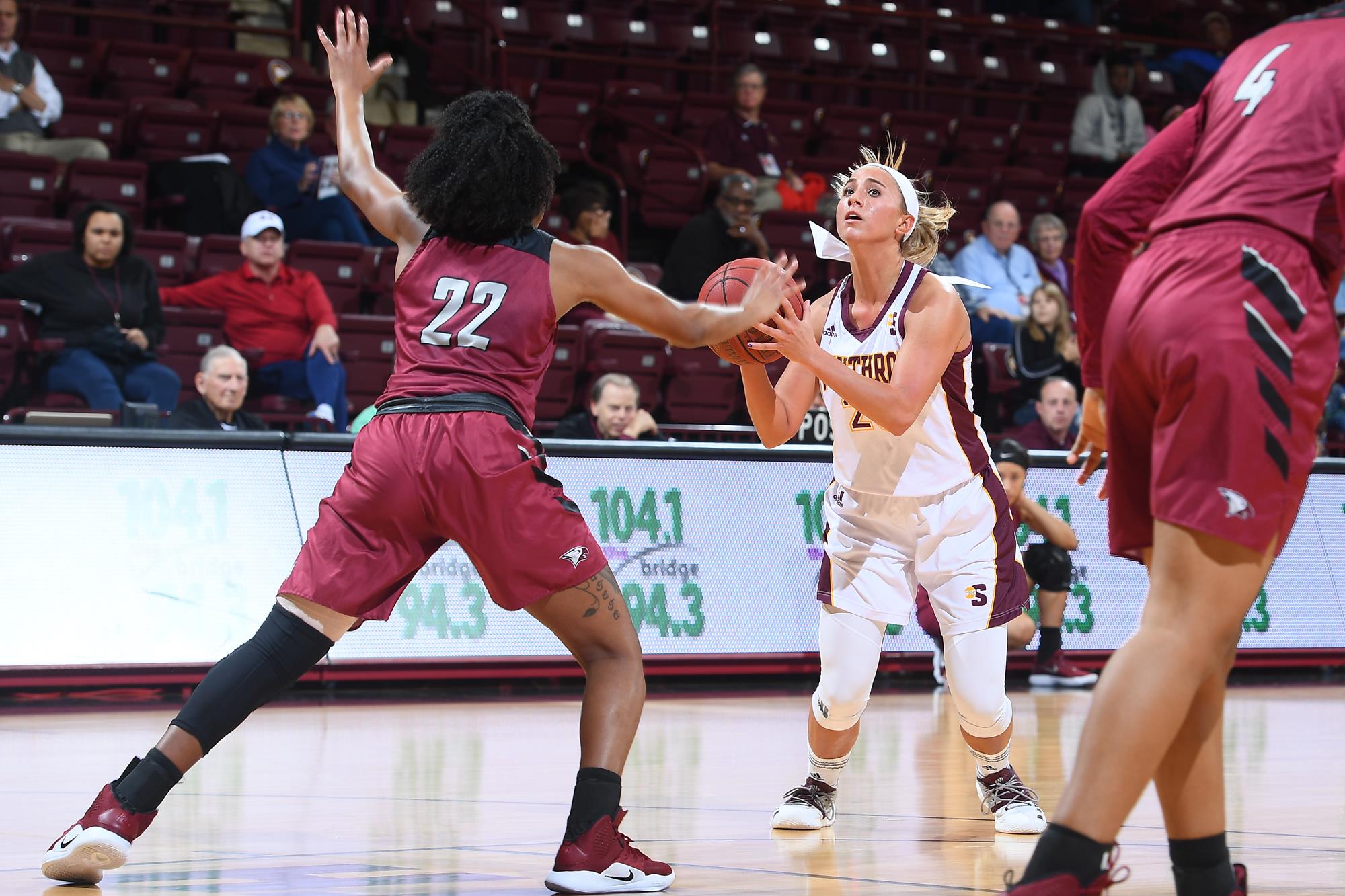 Courtney Hagaman - Women's Basketball - Winthrop University Athletics