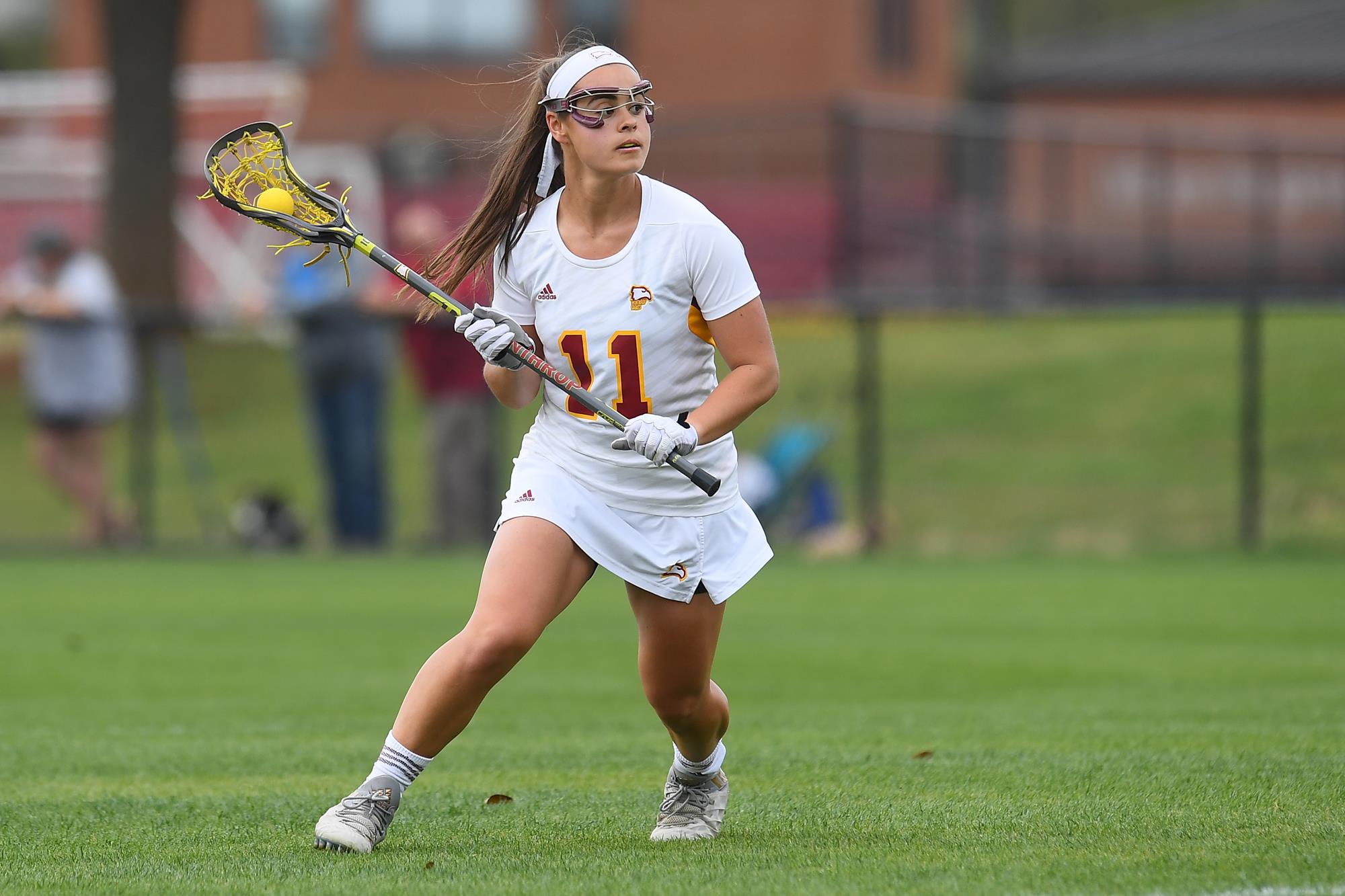 Nicole Beatson - Lacrosse - Winthrop University Athletics