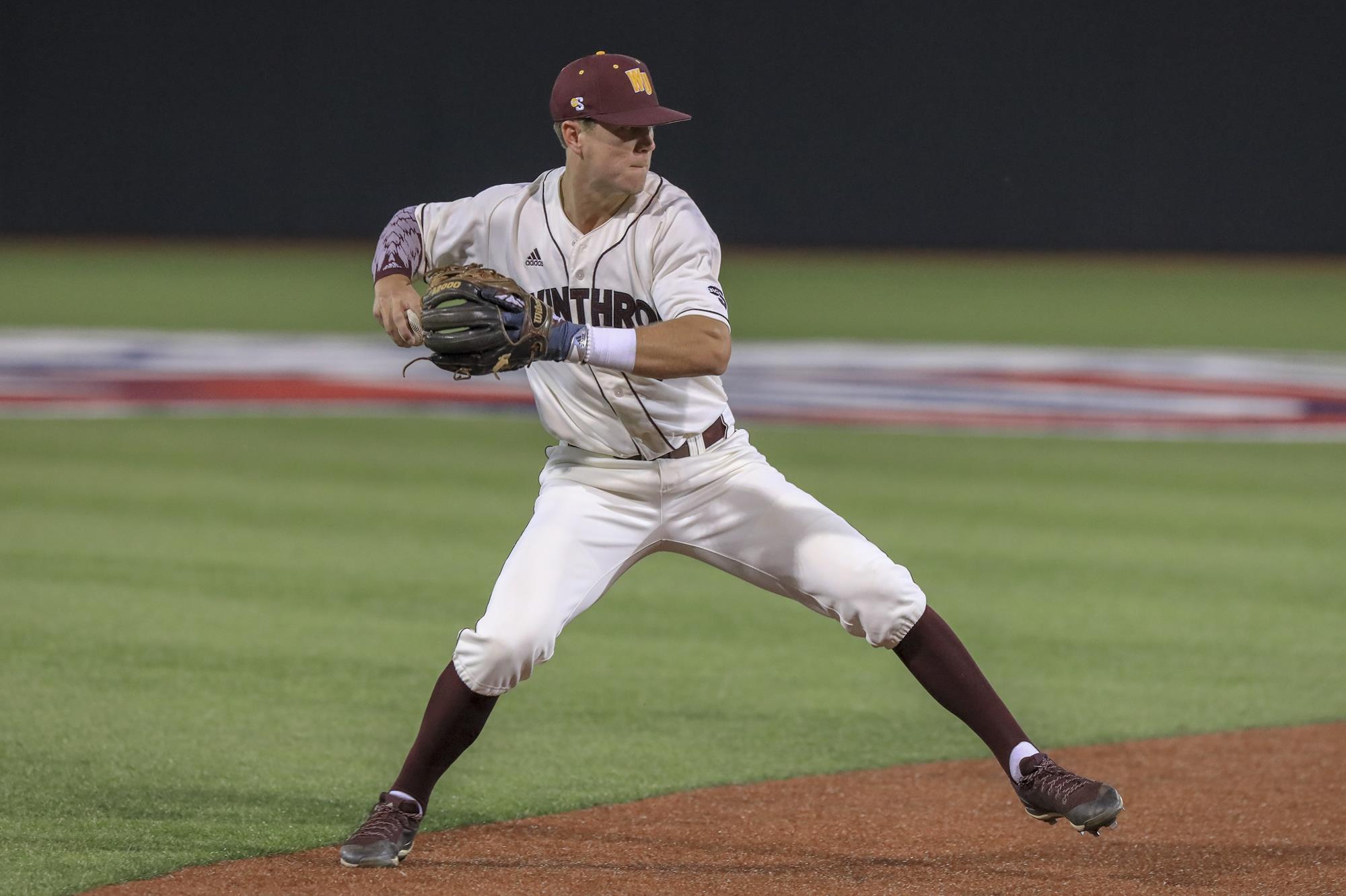 Mitch Spires - Baseball - Winthrop University Athletics