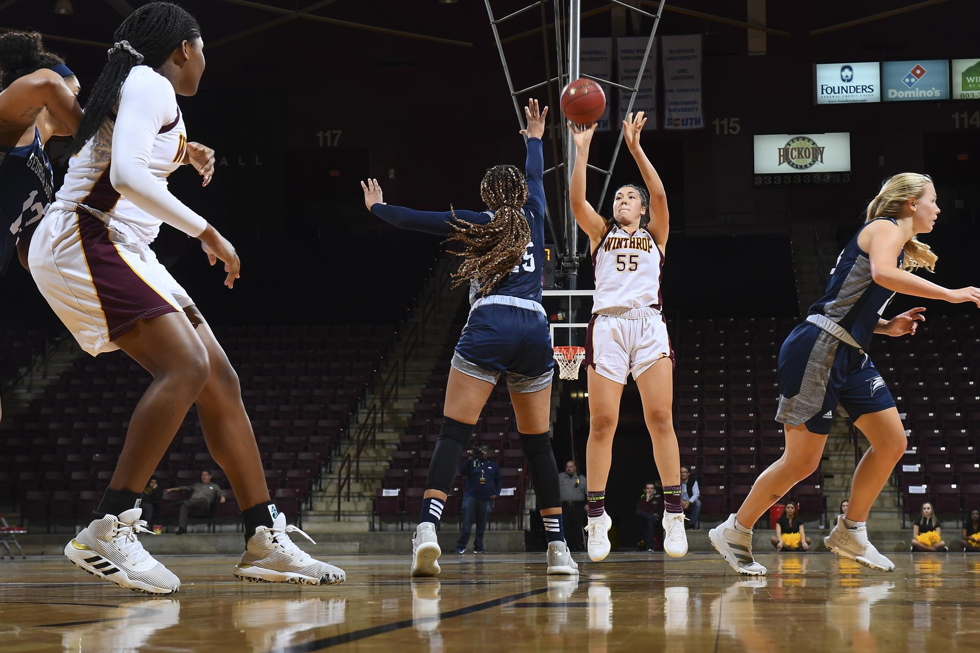 Angela Coello Perez - Women's Basketball - Winthrop University Athletics