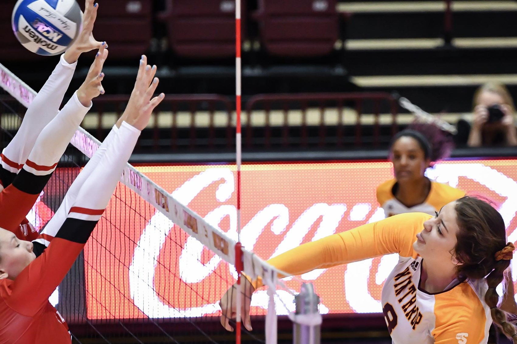 Morgan Bossler - Volleyball - Winthrop University Athletics