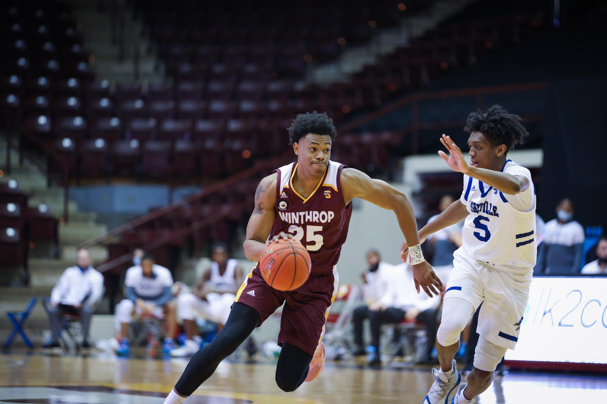 Adonis Arms - Men's Basketball - Winthrop University Athletics