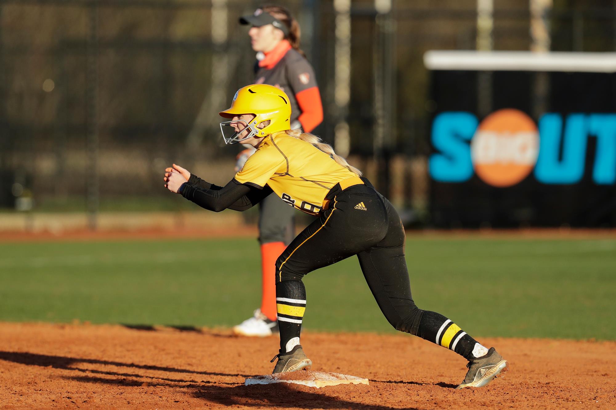 Bailey Warren - Softball - Winthrop University Athletics