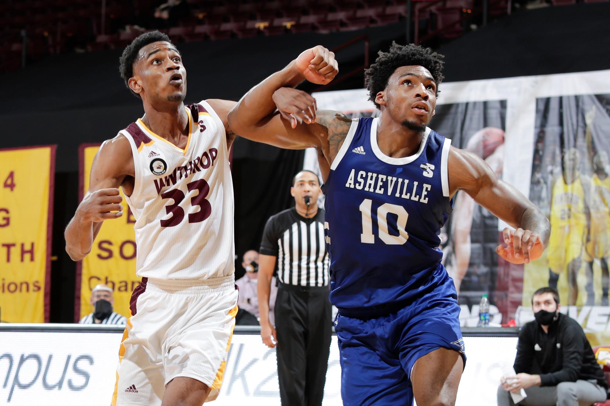 Chase Claxton - Men's Basketball - Winthrop University Athletics