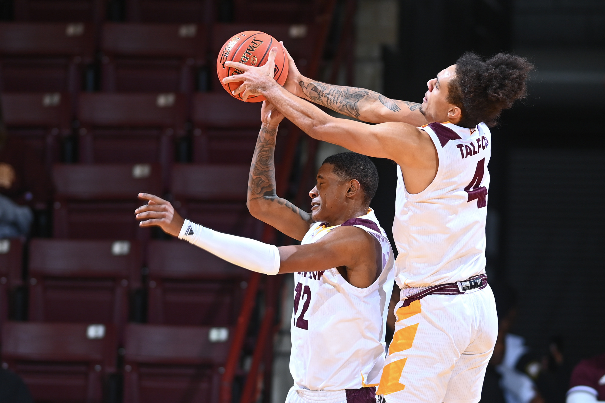 McMahon, Hightower Lead Eagles Past Middle Tennessee - Winthrop ...
