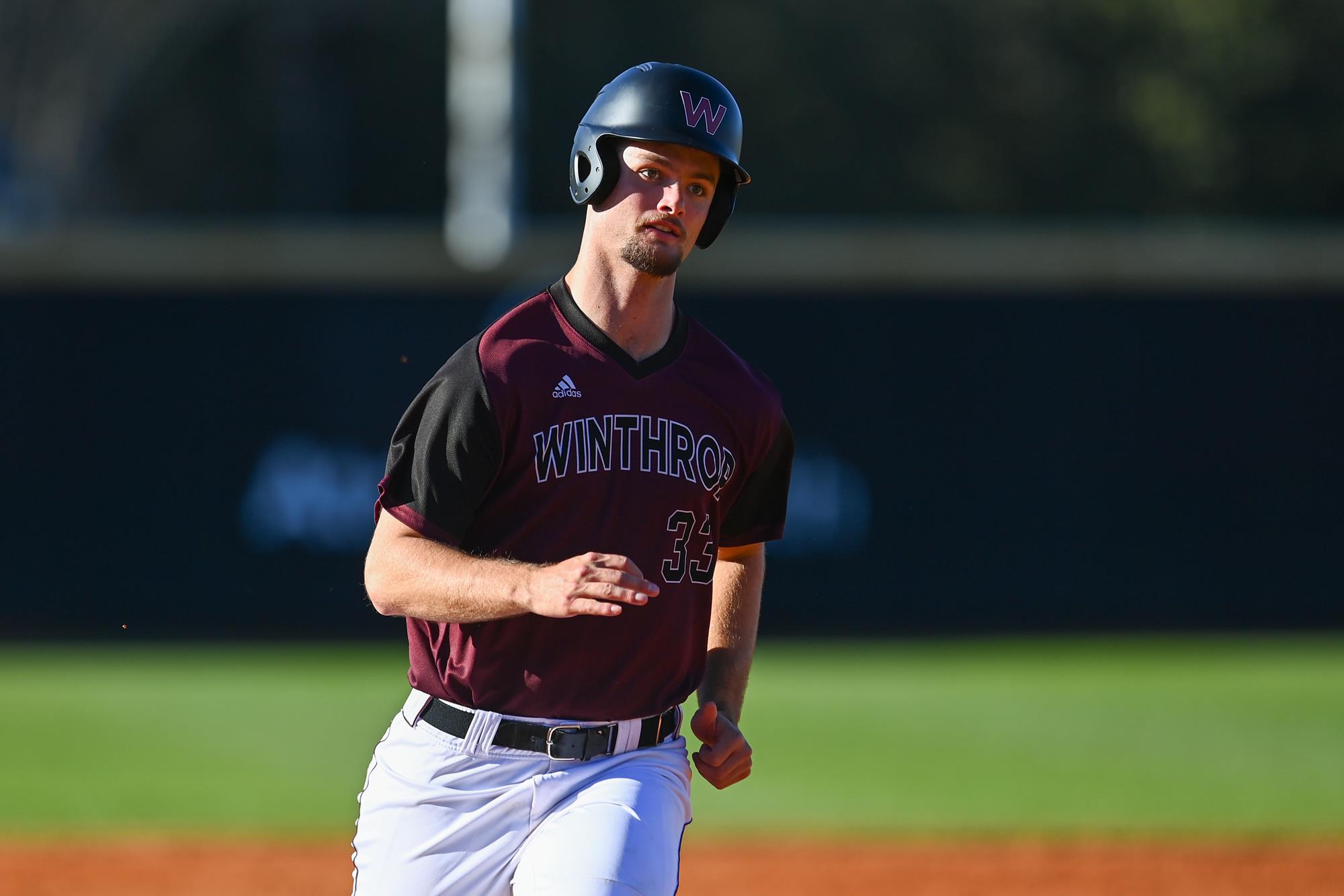 Eagles Fall To Penn In Sunday Doubleheader - Winthrop University Athletics