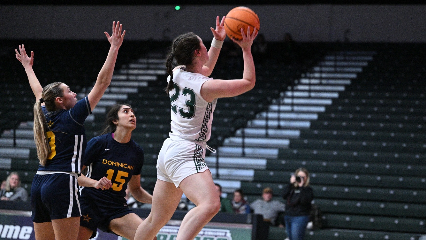 Winning Streak Reaches Nine As Wisconsin Lutheran Routs IIT - Wisconsin ...