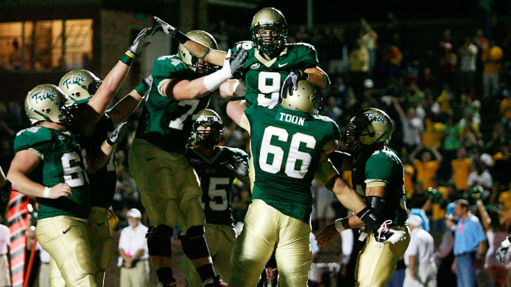 Tribe Football Announces 2011 Schedule - William & Mary Athletics