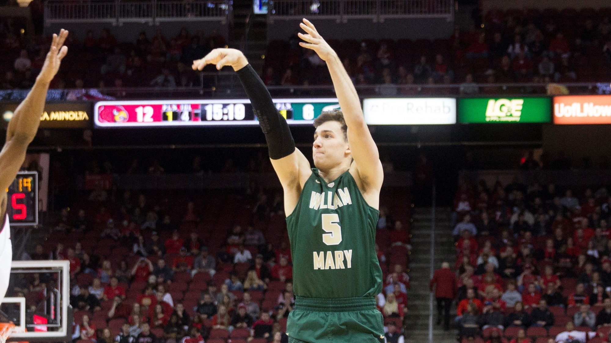 Greg Malinowski - 2016-17 - Men's Basketball - William & Mary Athletics