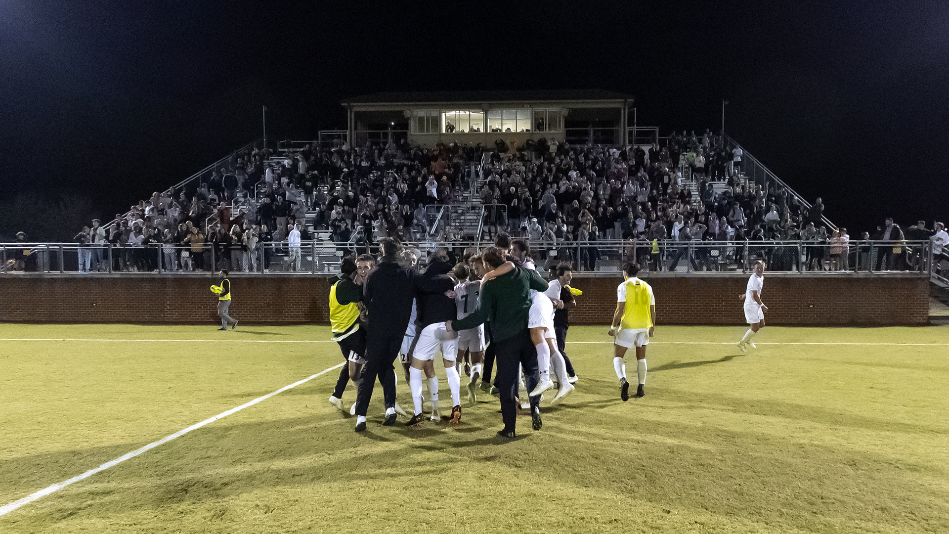 Men's Soccer Hosts UNCW in Big CAA Tilt on Saturday Night - William ...