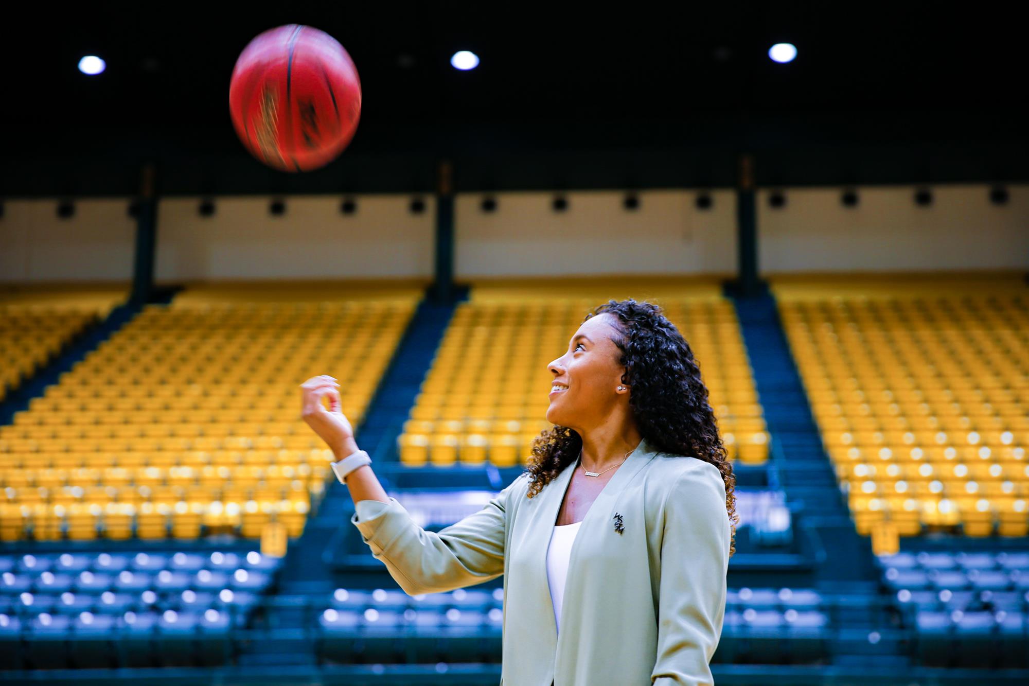 Dickerson Davis Finalizes Women’s Basketball Staff - William & Mary ...