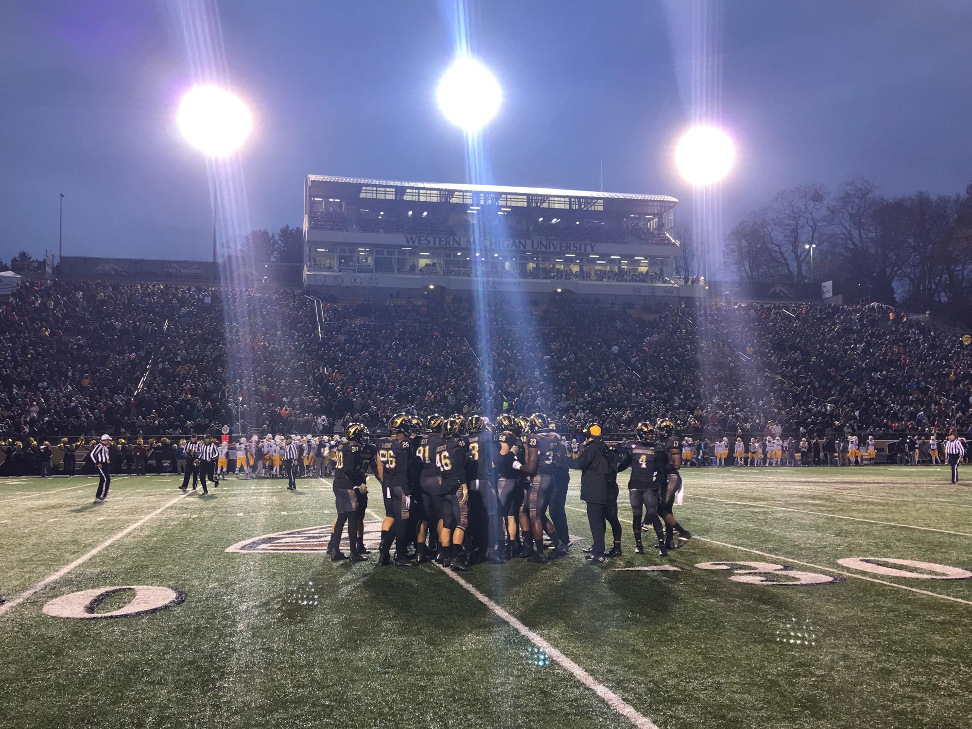 Football Releases 2017 Schedule - Western Michigan University Athletics