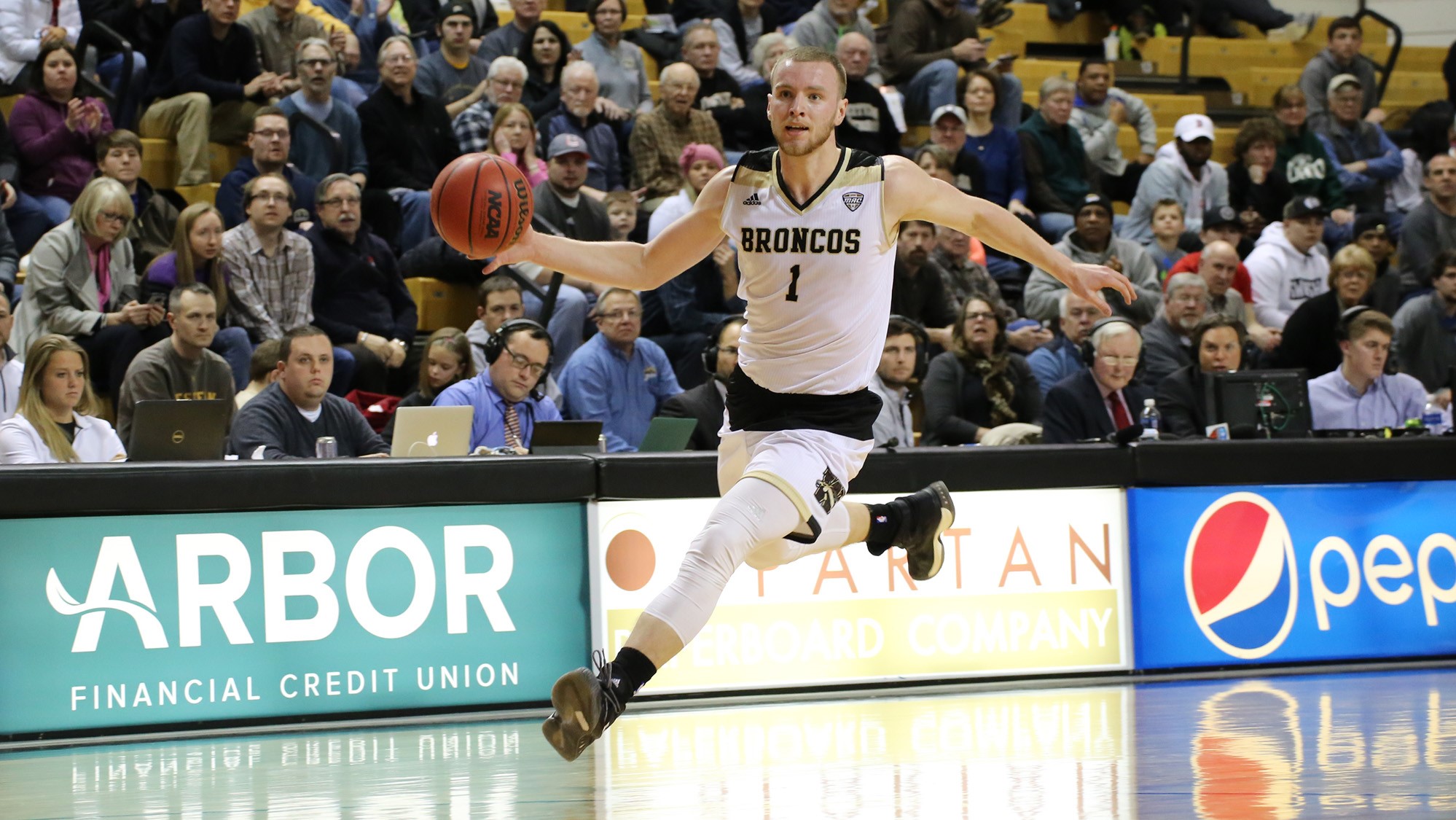 Tucker Haymond - Men's Basketball - Western Michigan University Athletics
