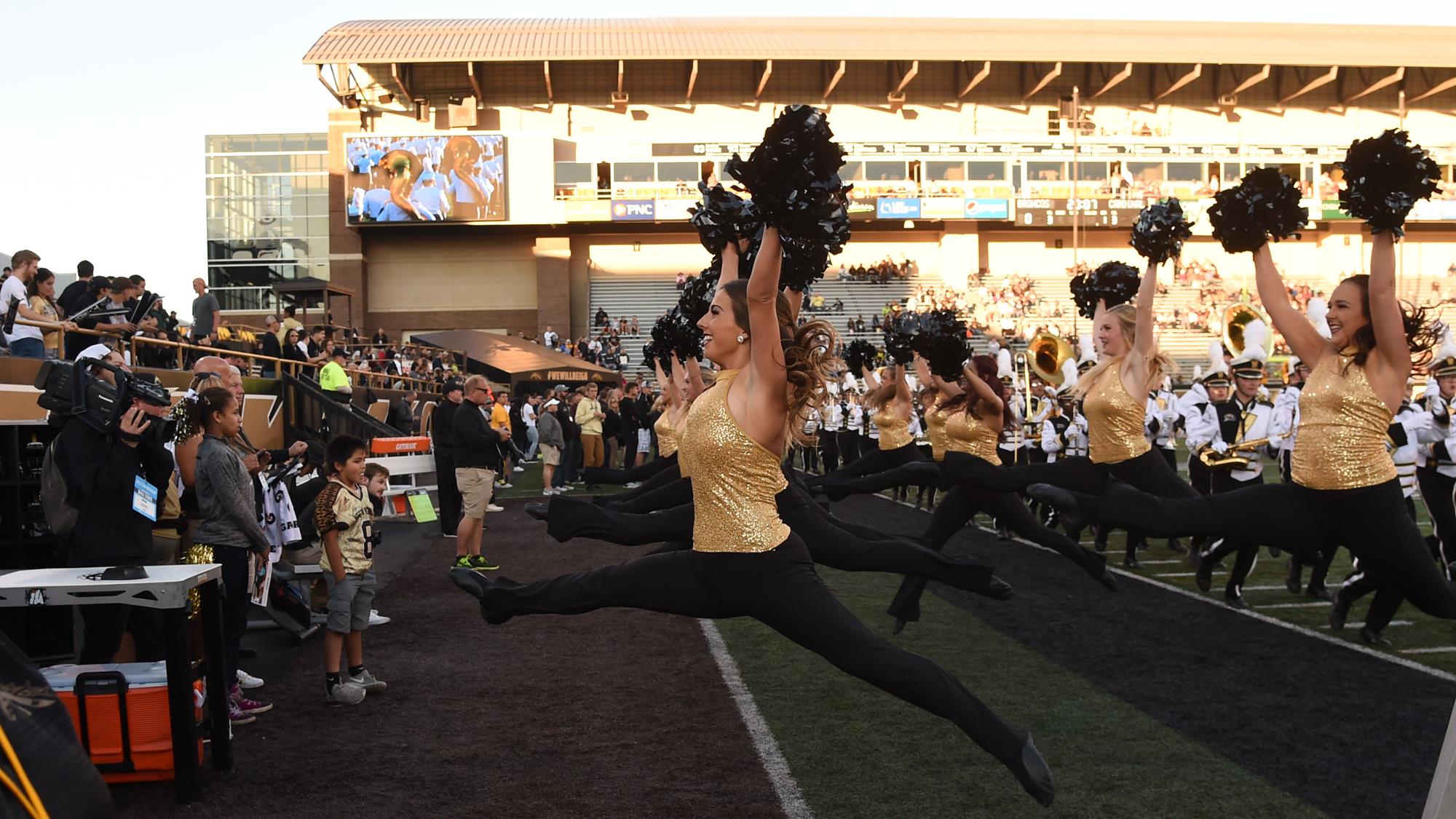 WMU Dance Team Named D1 Jazz National Champions - Western Michigan ...