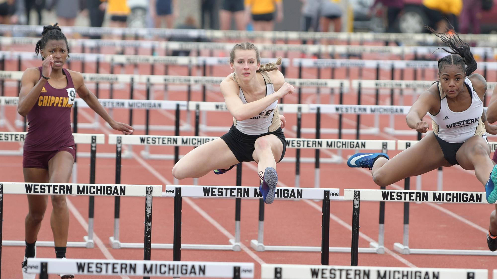 Erin Dowd Named MAC Track Athlete of the Week - Western Michigan ...