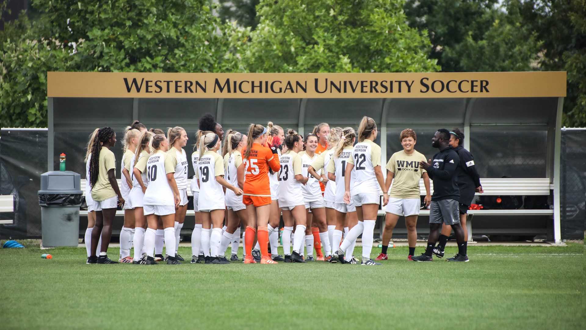 Women's Soccer Adds Eight for 2020 - Western Michigan University Athletics