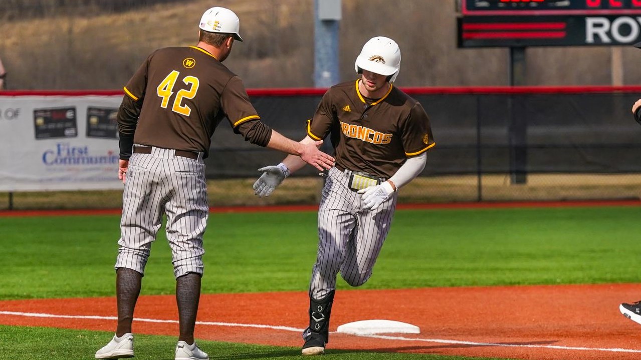Nevar Blasts 11th Homer in Defeat at Ohio - Western Michigan University ...