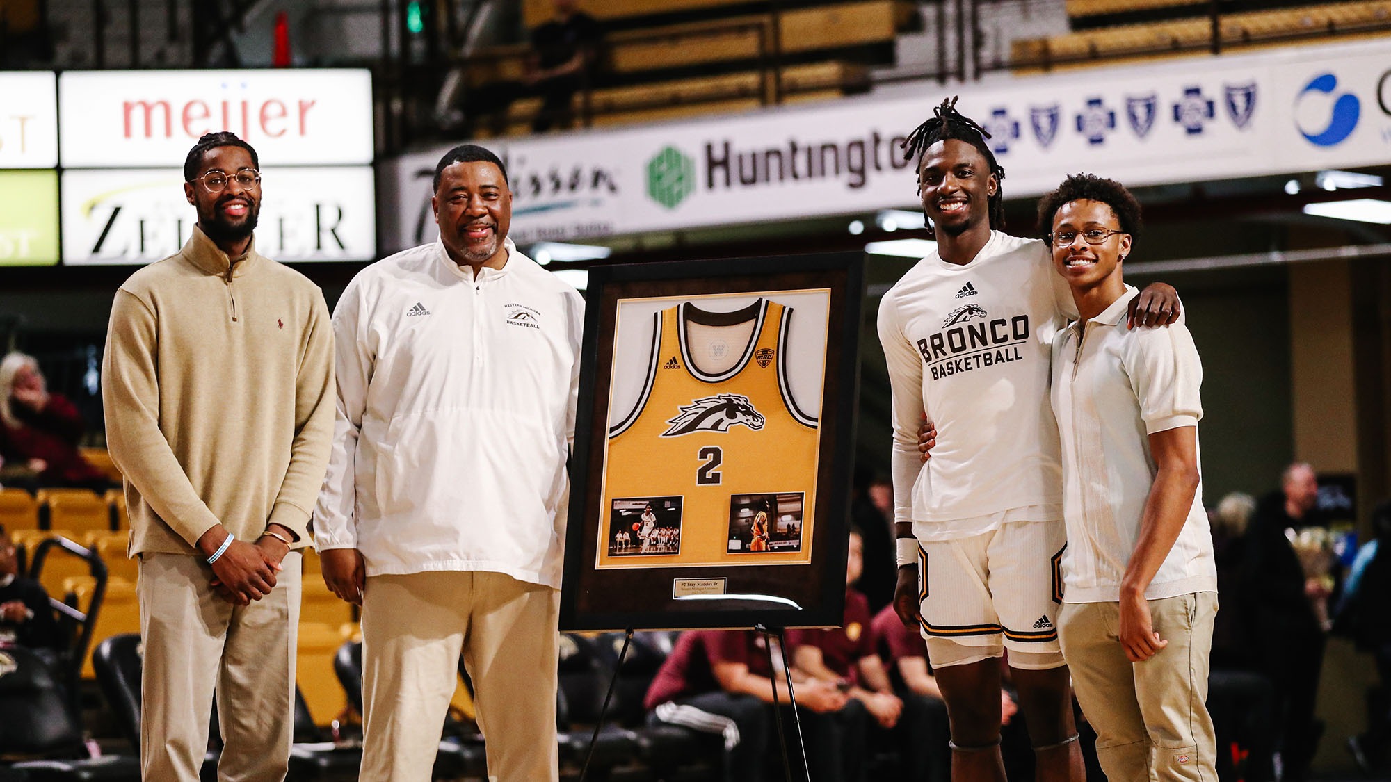 Tray Maddox Jr. - Men's Basketball - Western Michigan University Athletics