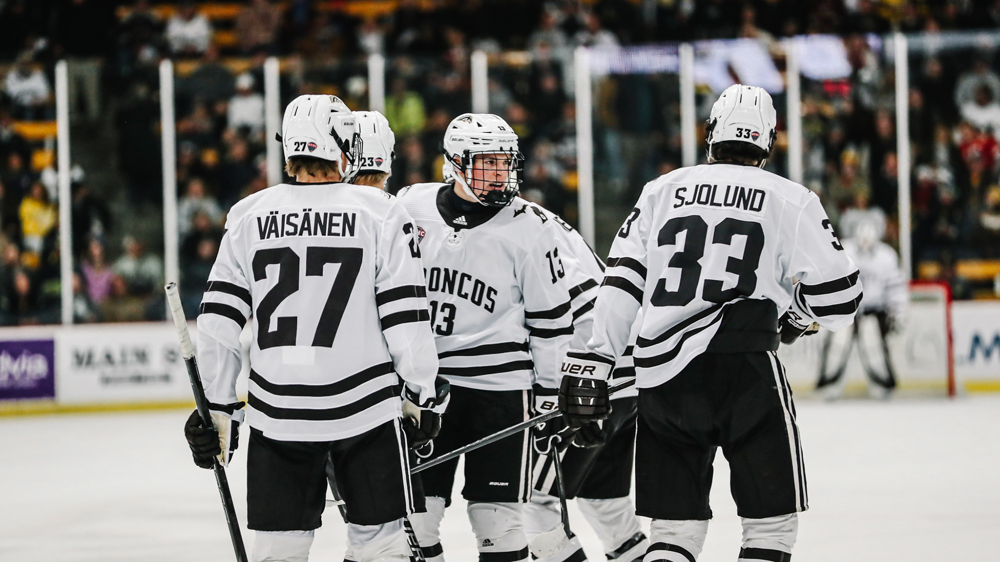 Cameron Rowe Signs Deal in Chicago Blackhawks Organization - Western ...