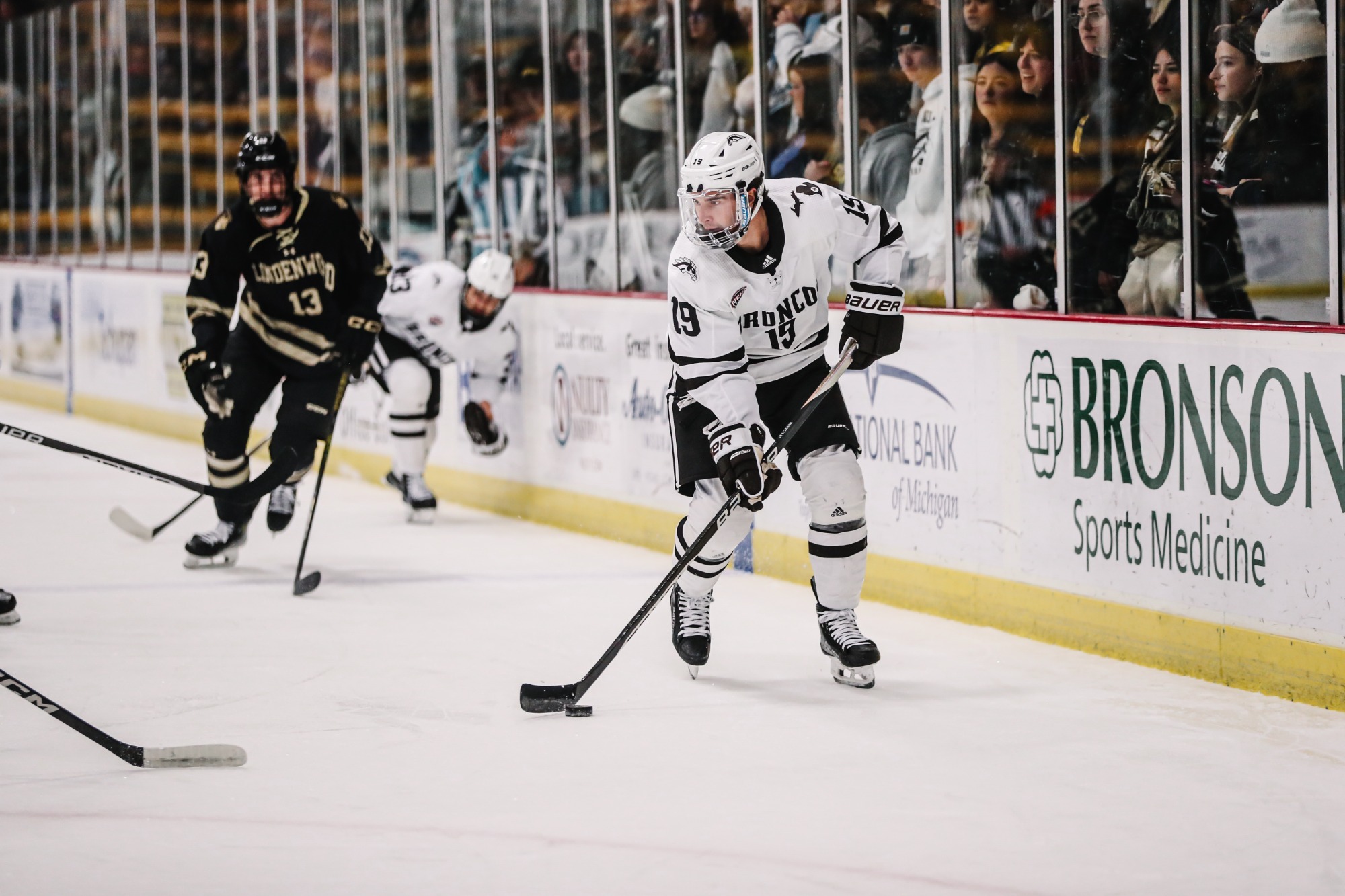 Cameron Rowe to Return for 2024-25 Season - Western Michigan University ...