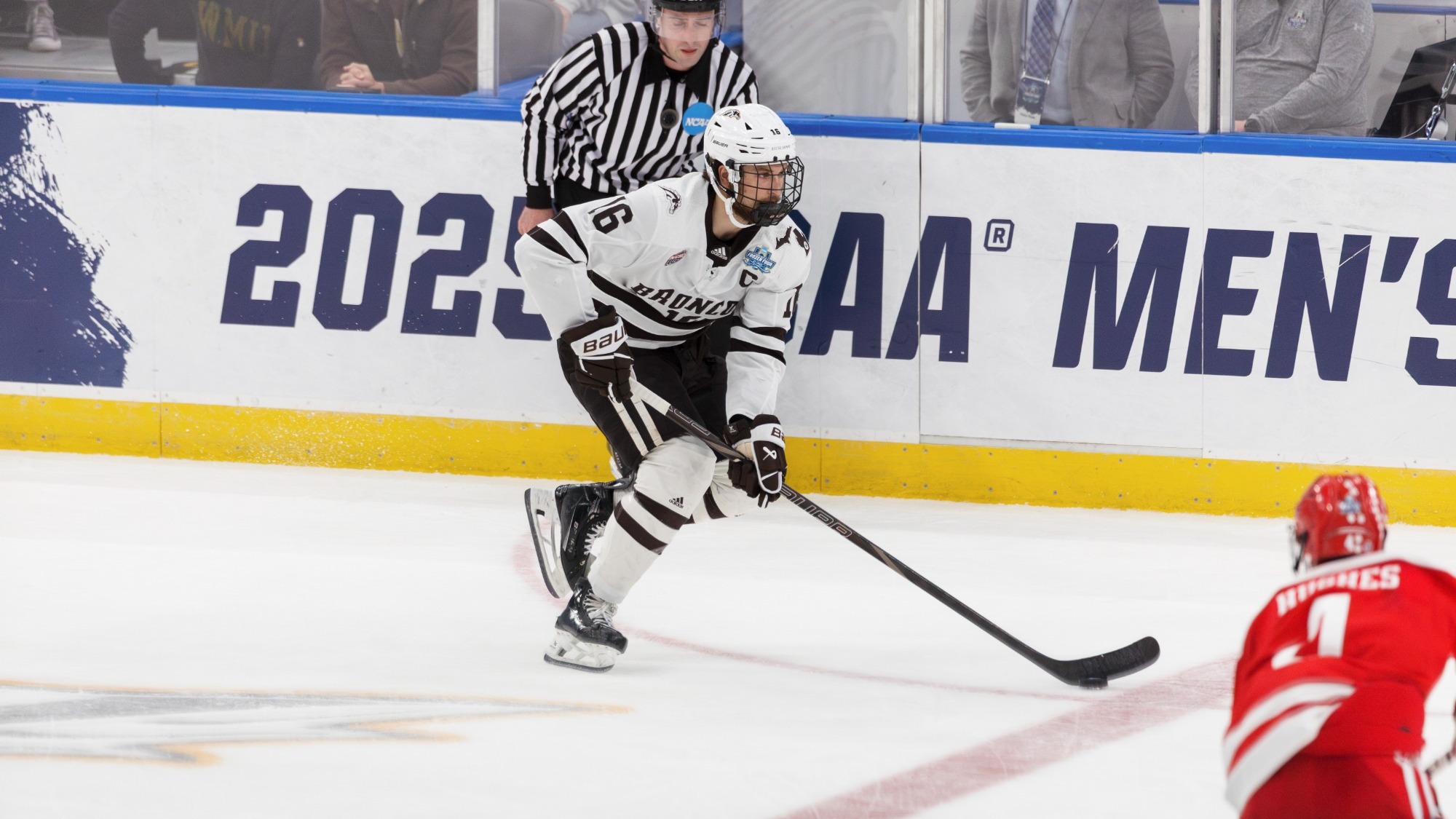 Tim Washe Returning for 2024-25 Season - Western Michigan University ...