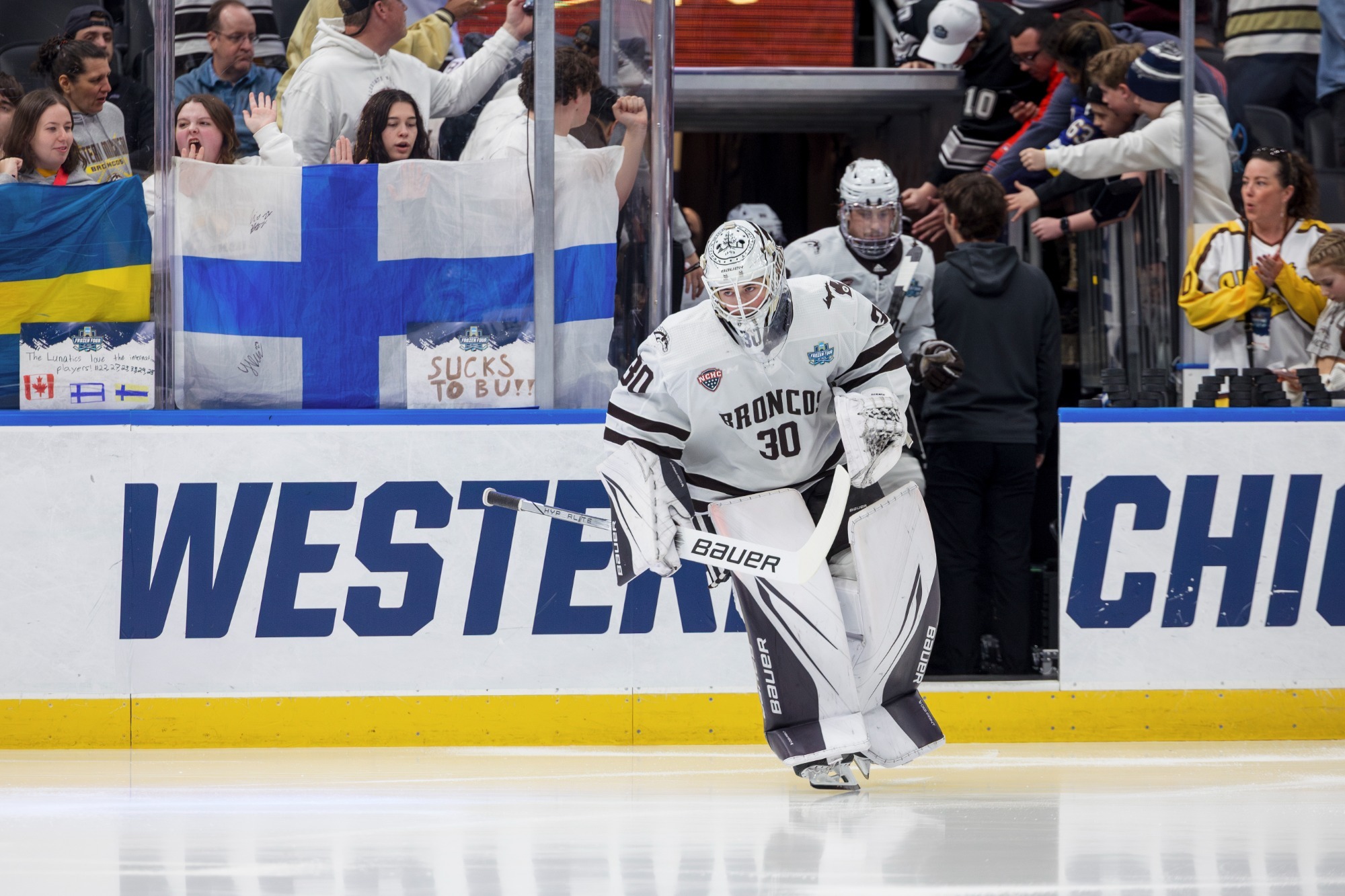 Broncos Battle Boston University in National Championship Game ...